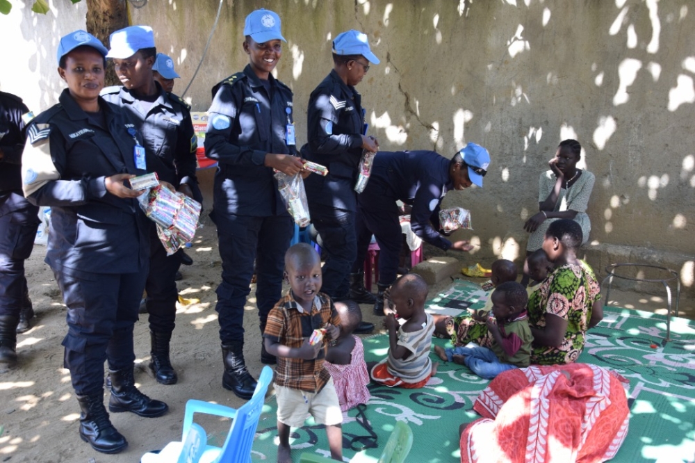 Rwandan Police peacekeepers in South Sudan donate to orphans - The New Times